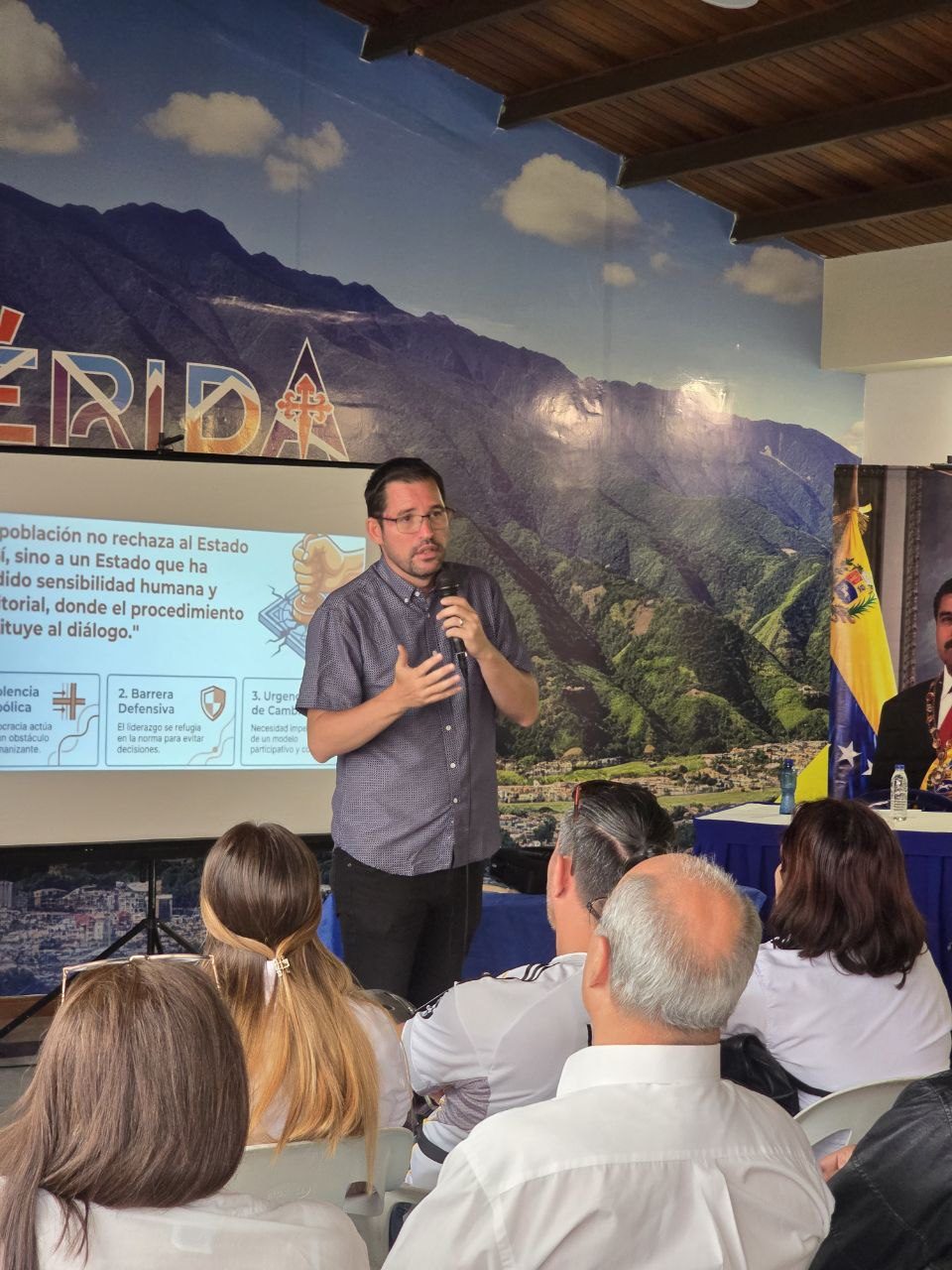 Alcalde Nelson Álvarez instaló programación académica de la Escuela de ...